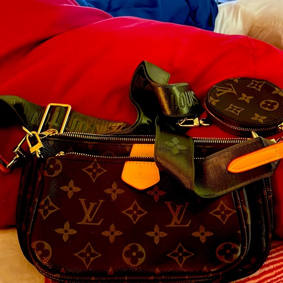 Bags | Triple Bag With Olive Green Strap For Wearing As A Crossbody ...